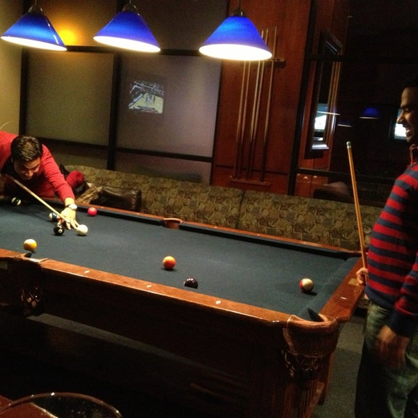 Edge Grill (Now Closed) - Sports Bar in Seattle Central Business District