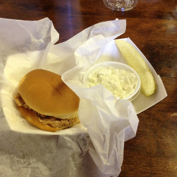 Fresh Air Barbeque - Bogart, GA