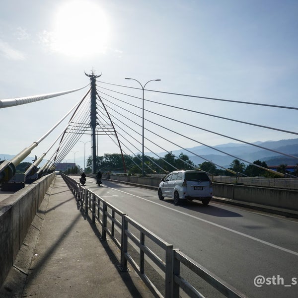 Comoro Bridge/コモロ橋 - 2 visitors