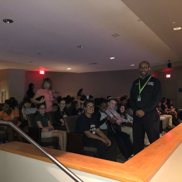 MDC Wolfson Campus Library - College Library in Miami