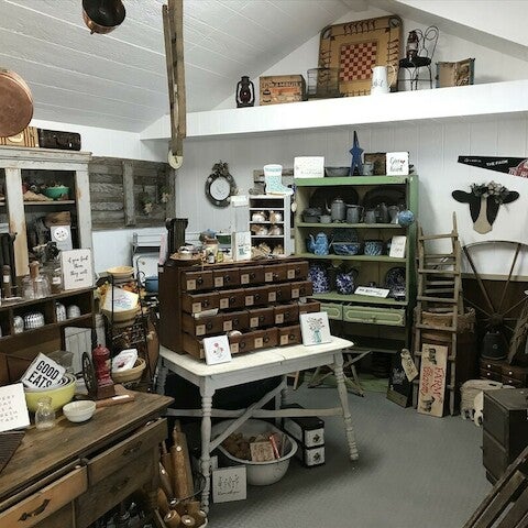 Boondocks Barns - Granville, IL