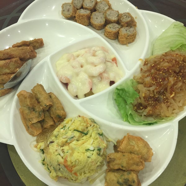 Photos at Grand Straits View Garden Seafood Restaurant - 39 tips