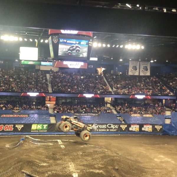 Allstate Arena