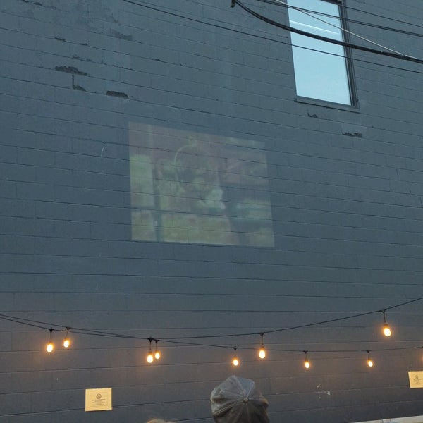 8 Ball Saloon - Dive Bar in Downtown Ann Arbor