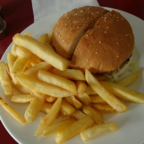 Danny's Burgers - 22 tips