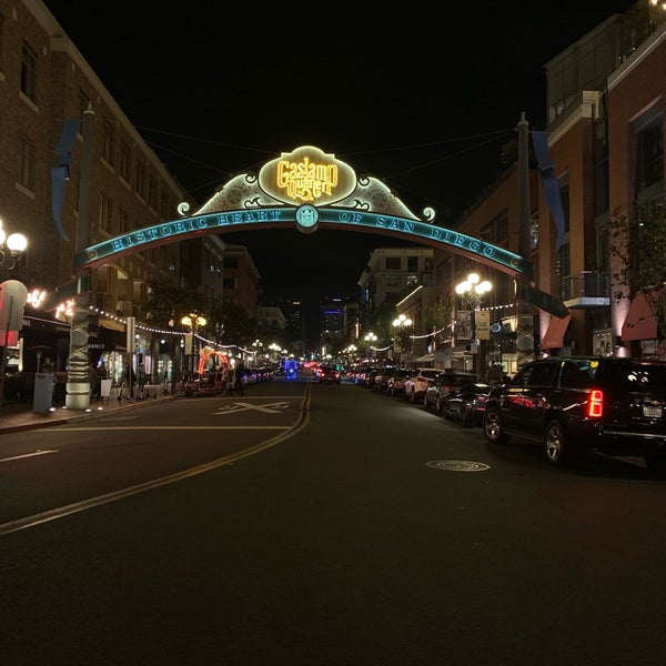 Gaslamp Quarter Sign - Gaslamp - 9 tips