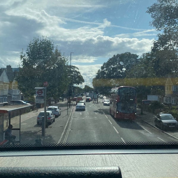 Hanworth - Neighborhood in Hanworth