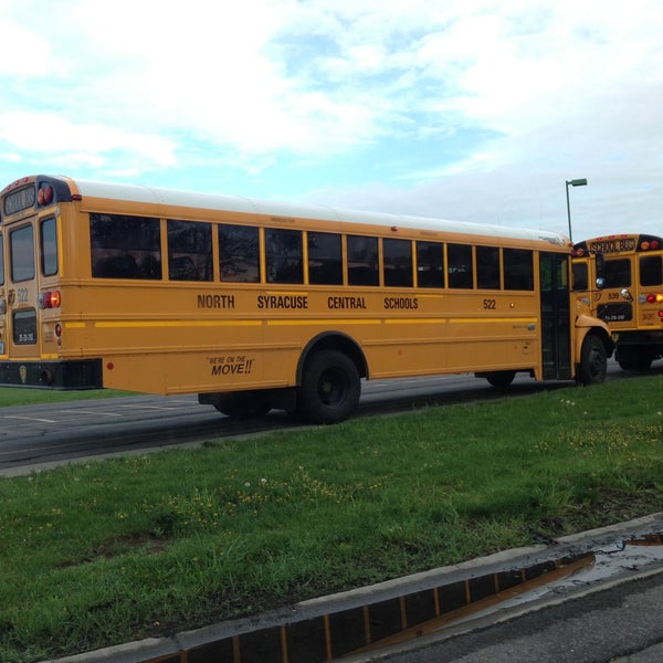 North Syracuse Junior High School - Middle School in North Syracuse