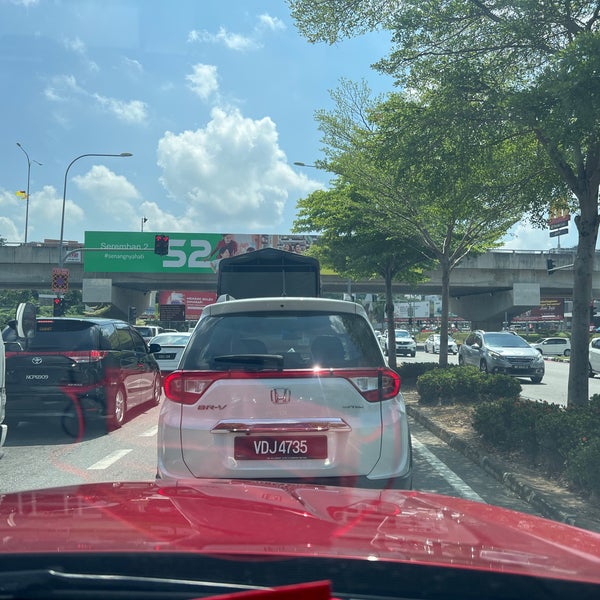 Traffic Light Plaza Tol Seremban - 4 tips from 1651 visitors