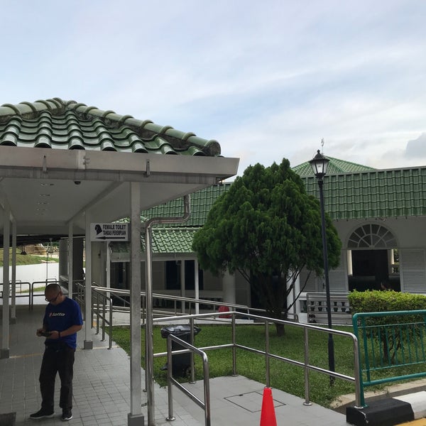 Photos at Masjid Temenggong Daeng Ibrahim (Mosque) - Mosque in Central ...