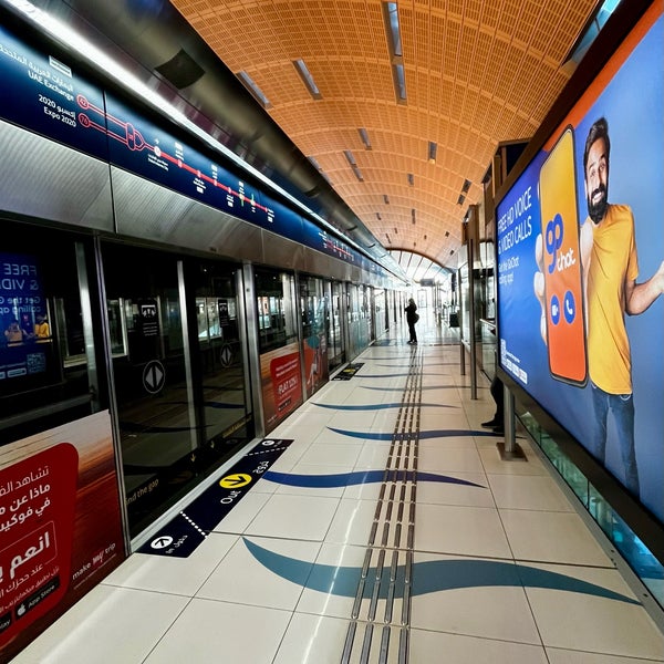 Dubai Internet City Metro Station - 35 tips