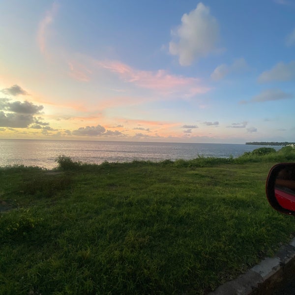 Tropikist Beach Hotel & Resort - Resort in Crown Point