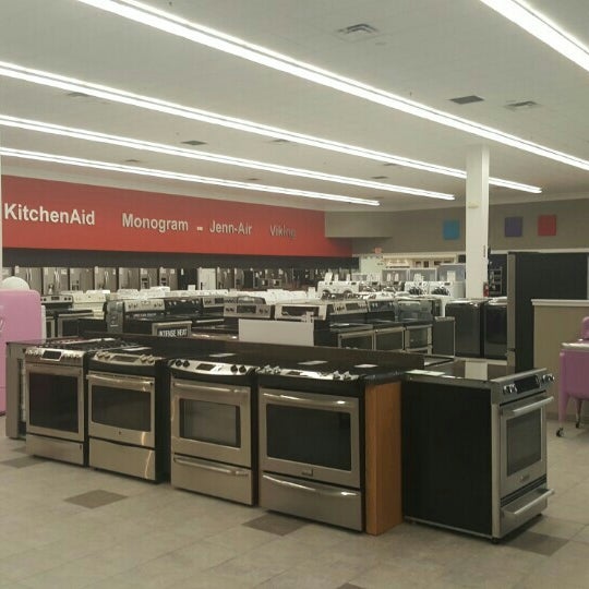 Famous Tate - Miscellaneous Store in Brandon