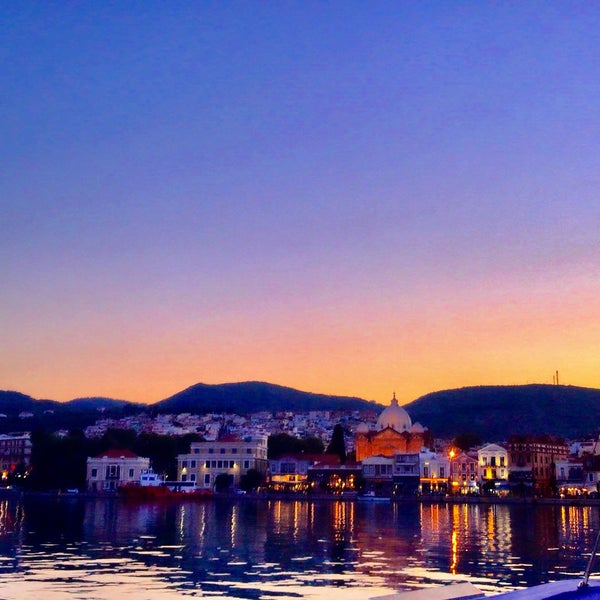 Taratsa Sky Bar - Lounge in Μυτιλήνη