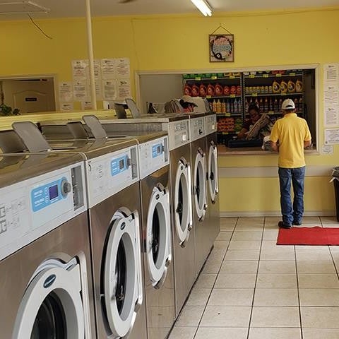 We'll Wash Laundromat - Laredo, TX