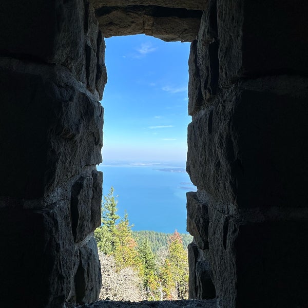 Mt. Constitution Observation Tower - Scenic Lookout
