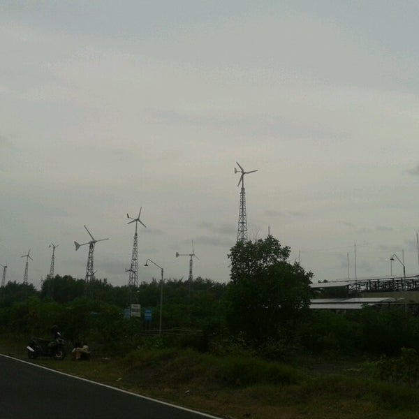 Workshop Pembangkit Listrik Tenaga Hybrid (RISTEK) - Office
