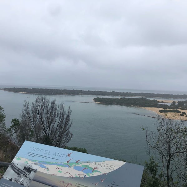 Lakes Entrance Lookout - Scenic Lookout