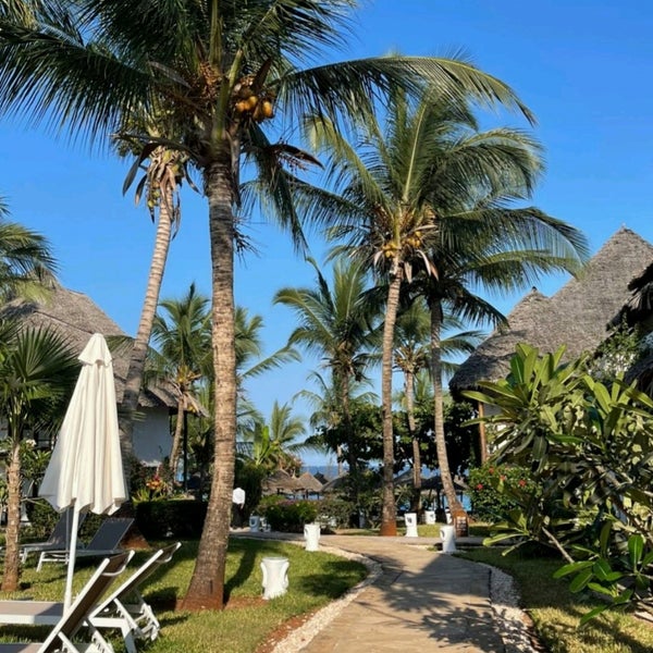 Zanzi Resort - 6 tips from 87 visitors