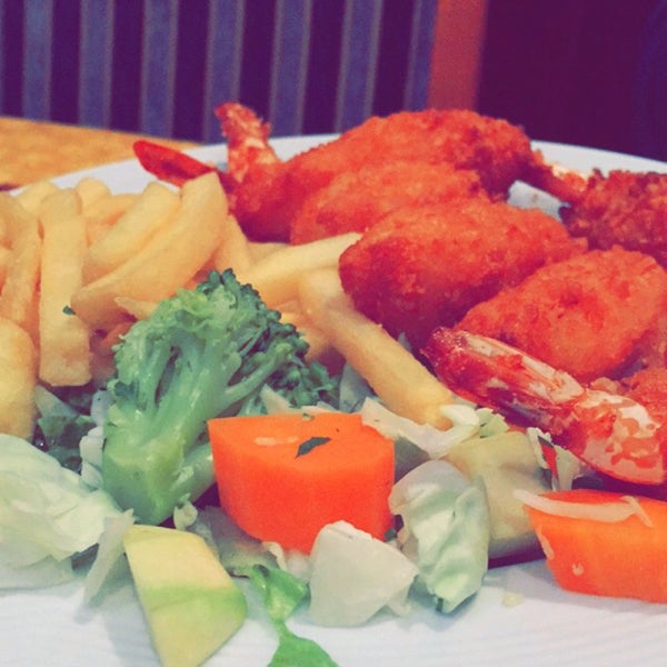 Photos at Al Banoosh - 324 tips