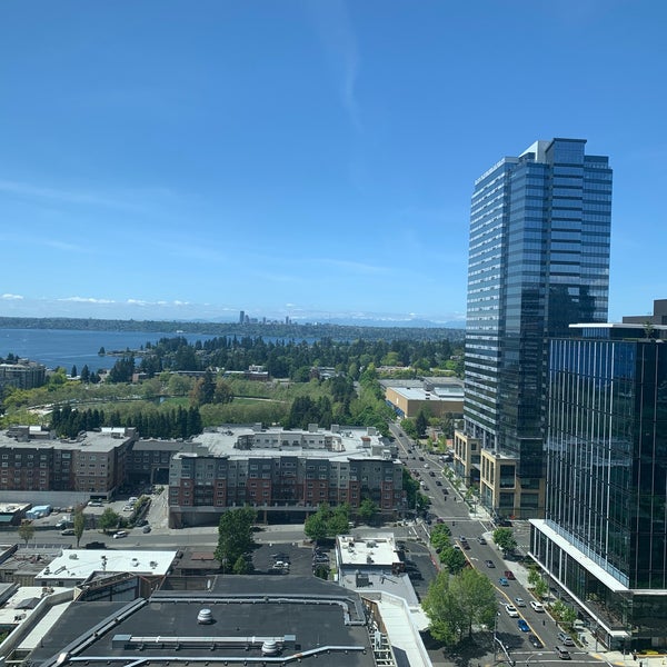 Expedia Corp HQ - 15 tips from 1515 visitors