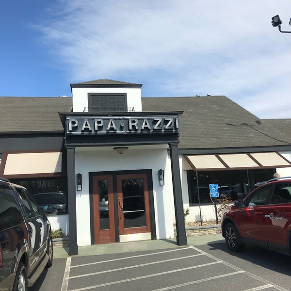 Photos at Papa Razzi - 14 tips