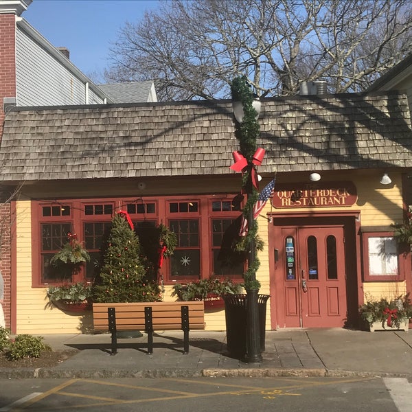 Quarterdeck Restaurant - 21 tips