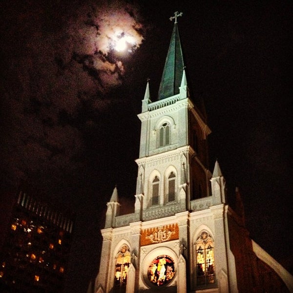 Chijmes - Plaza in Downtown Core