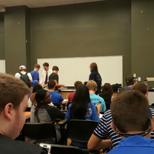 Funkhouser Building - 160 Funkhouser Dr