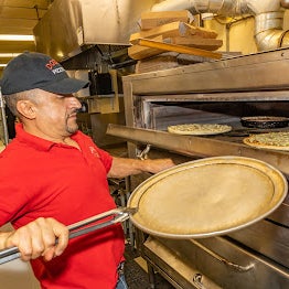 Dozeli Pizzeria - 3324 Chicago Rd