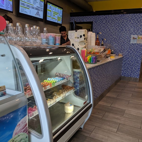 Snow Dragon Shavery - Frozen Yogurt Shop in Chicago
