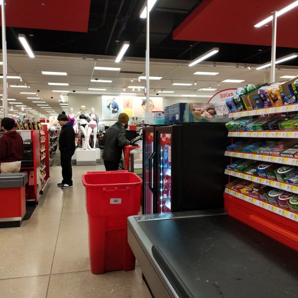 Target - Bucktown - 2656 N Elston Ave