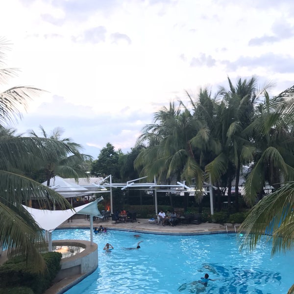 The Villas Moonbay Marina Leisure Resort - Hotel in SBMA