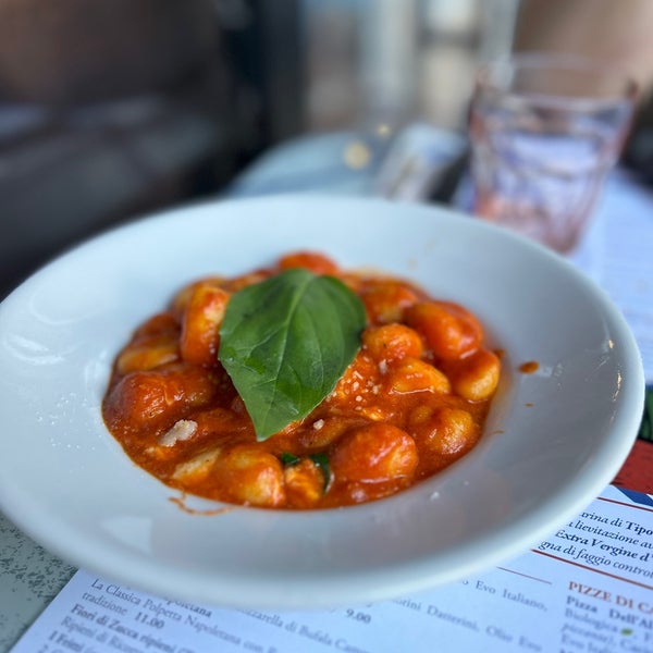 Gino Sorbillo - Lievito Madre Al Duomo - Duomo - Milano, Lombardia