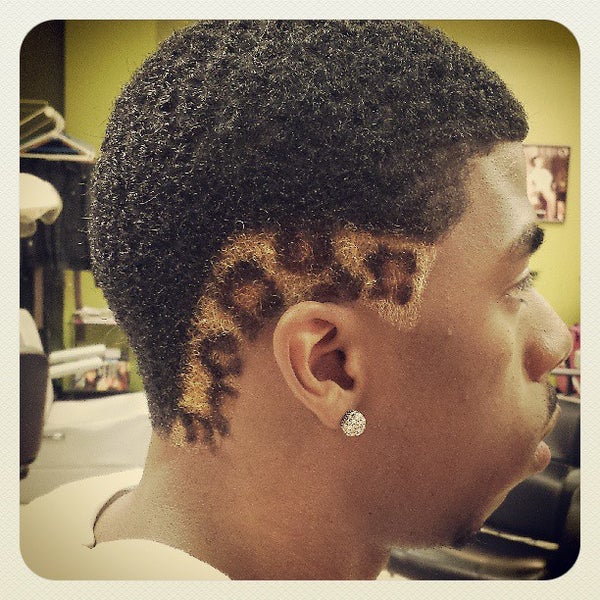 Super Mario's - Hair Salon