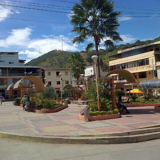 Parque Central Portovelo - Portovelo, El Oro