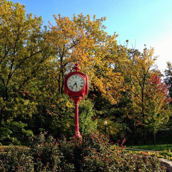 Photos at Ballantine Hall - Indiana University - 41 tips from 2004 visitors