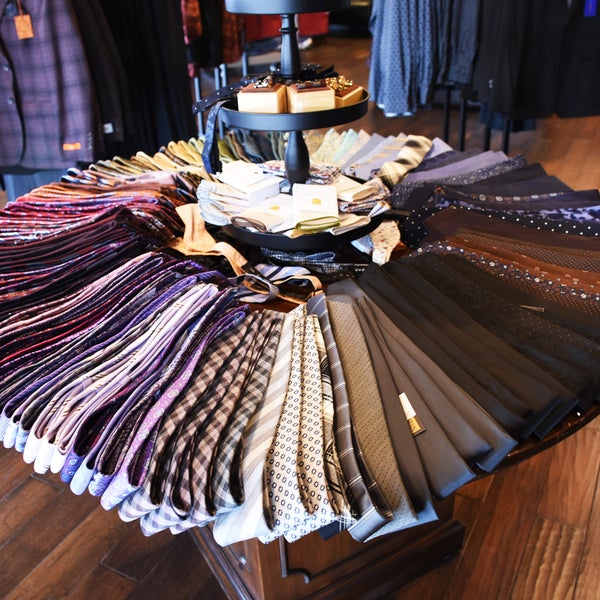 LR Men's Clothier - Men's Store in La Porte
