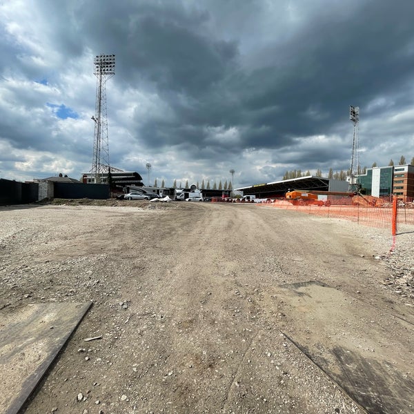 The Racecourse Ground - 6 tips