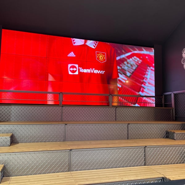 Photos at Manchester United Megastore - Souvenir Store