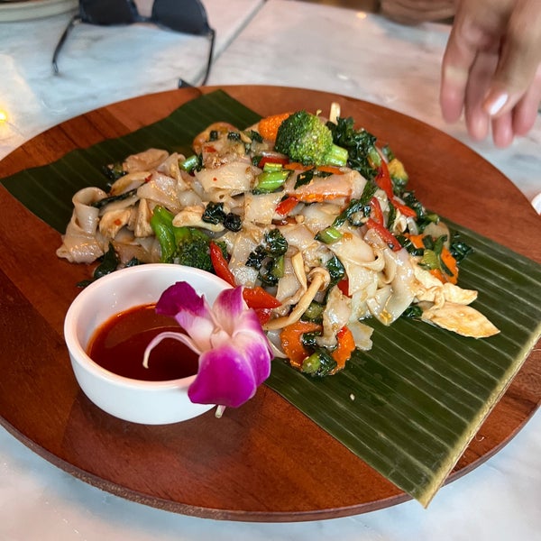 Osha Thai Noodle Cafe - Thai Restaurant in Lower Nob Hill