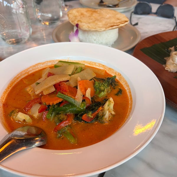 Osha Thai Noodle Cafe - Thai Restaurant in Lower Nob Hill