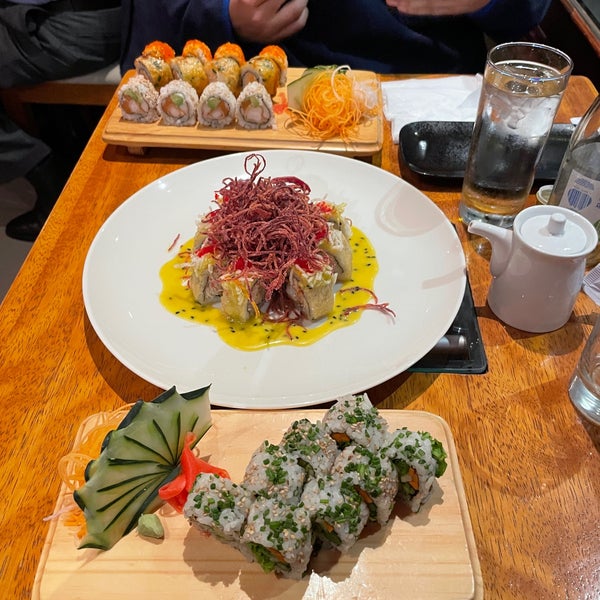 Noe Sushi Bar - Sushi Restaurant in Quito