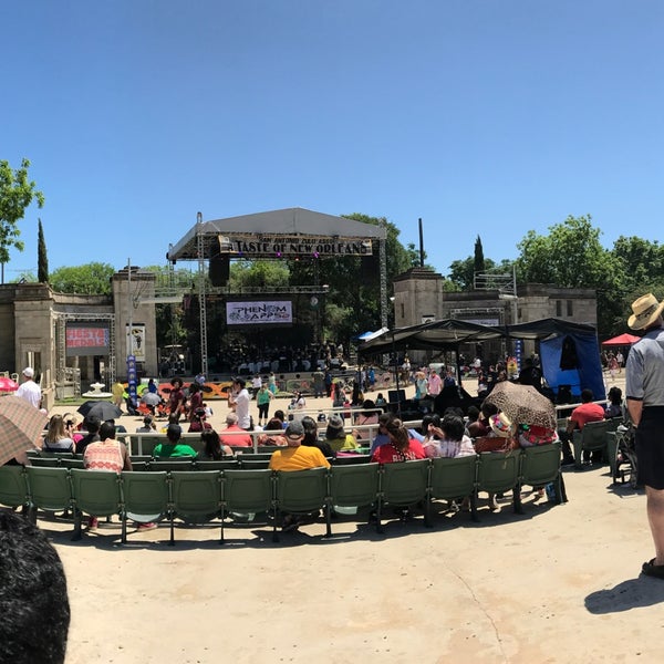 Sunken Garden Theatre San Antonio | Fasci Garden