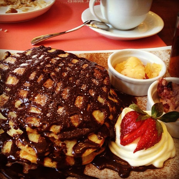 Early Bird Breakfast Club - Breakfast Spot in Fort Bonifacio