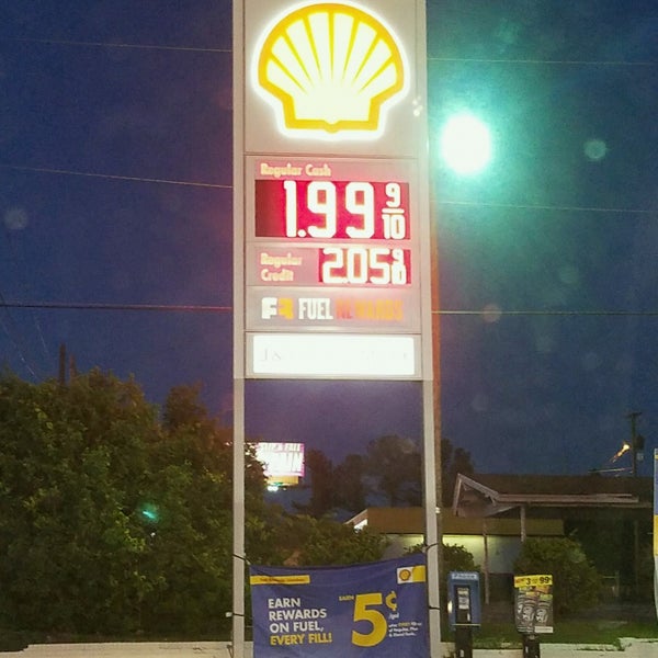 Xpress Mart / Shell - Fuel Station in Columbia