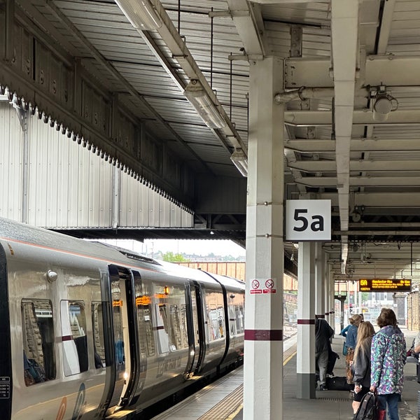 Sheffield Railway Station (SHF) - Central Sheffield - 138 tips