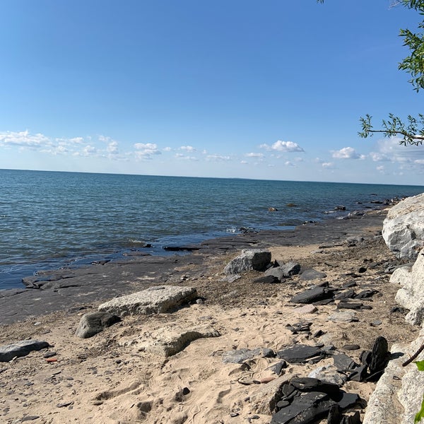 Sturgeon Point Marina - Derby, NY