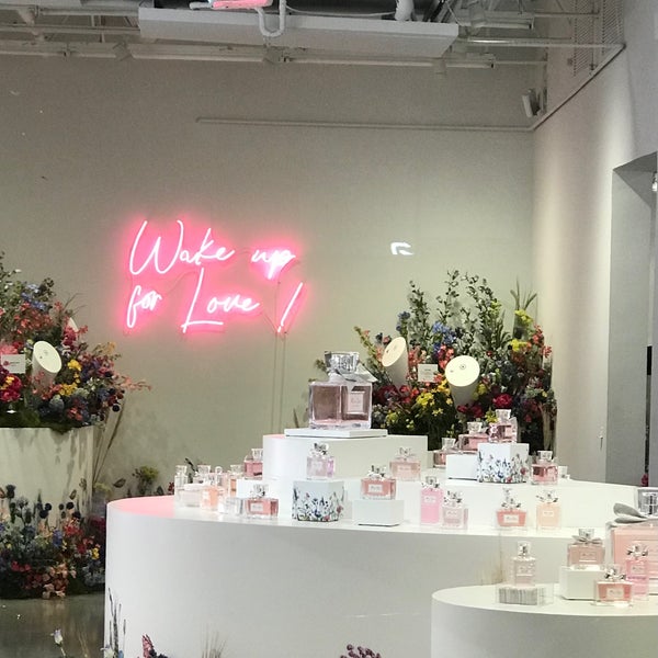 Dior Pop Up Cafe - West Hollywood, CA