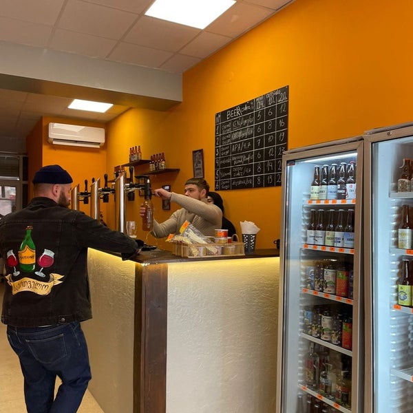 Rusty Beer Shop - Beer Bar in T'bilisi